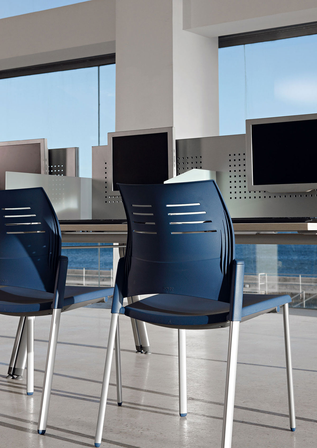 SPACIO - Occasional Chair - Product | WURKON